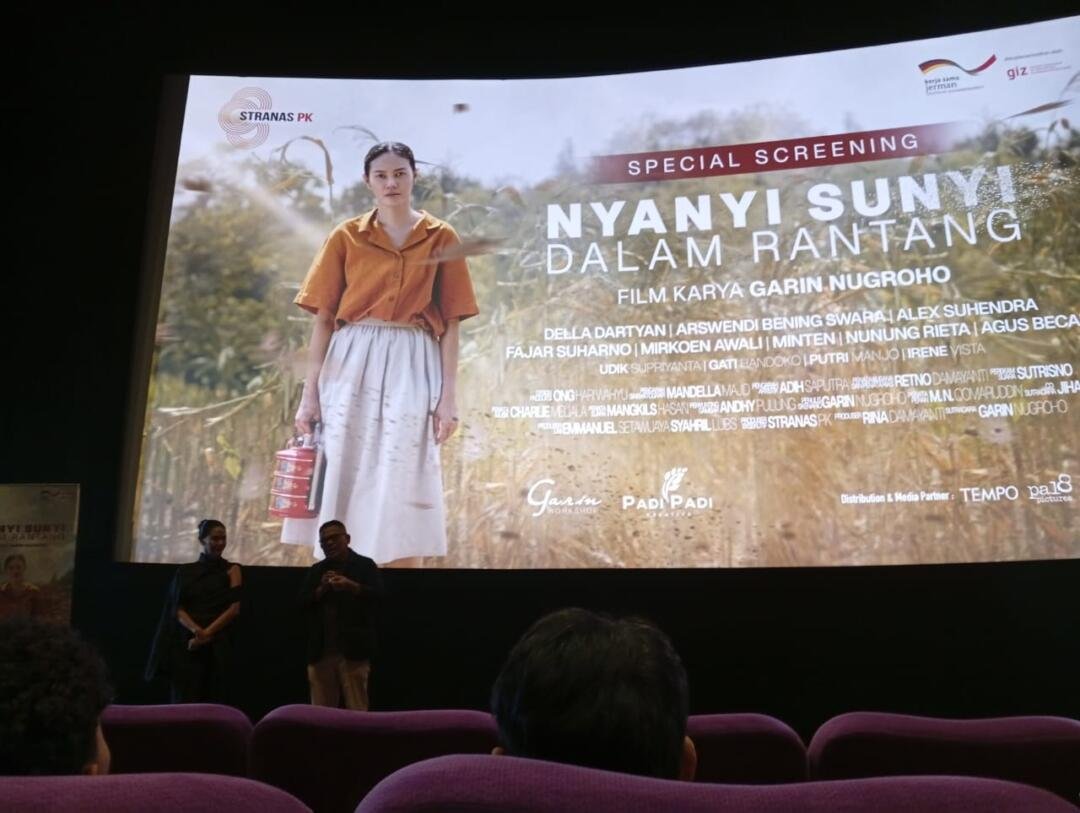 “Nyanyi Sunyi Dalam Rantang”: Film Garin Nugroho Gaungkan Perlawanan ...